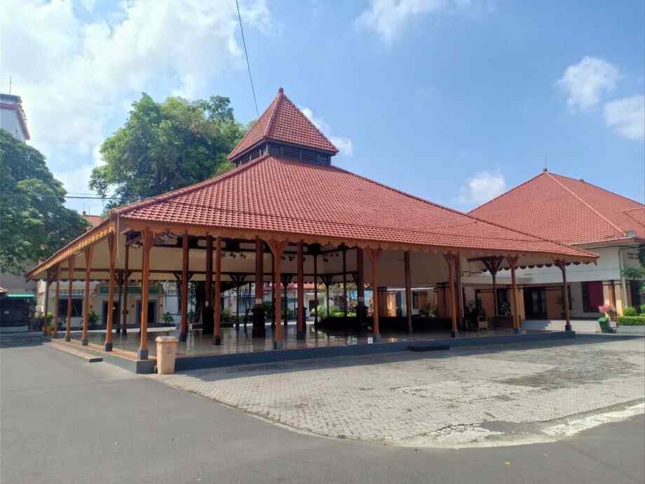 Gedung Cak Durasim: Ikon Seni dan Budaya Jawa Timur di Surabaya - Blog ...